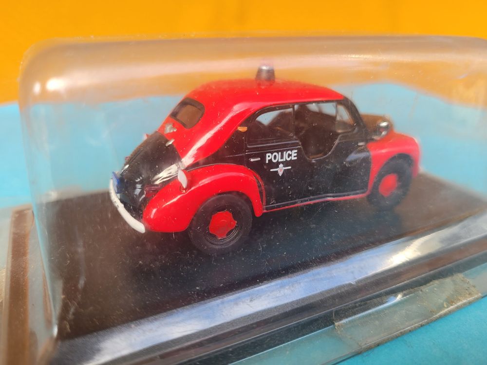 Renault 4CV Police monégasque 1956 1:43 (Neuf avec emballage d'origine ...