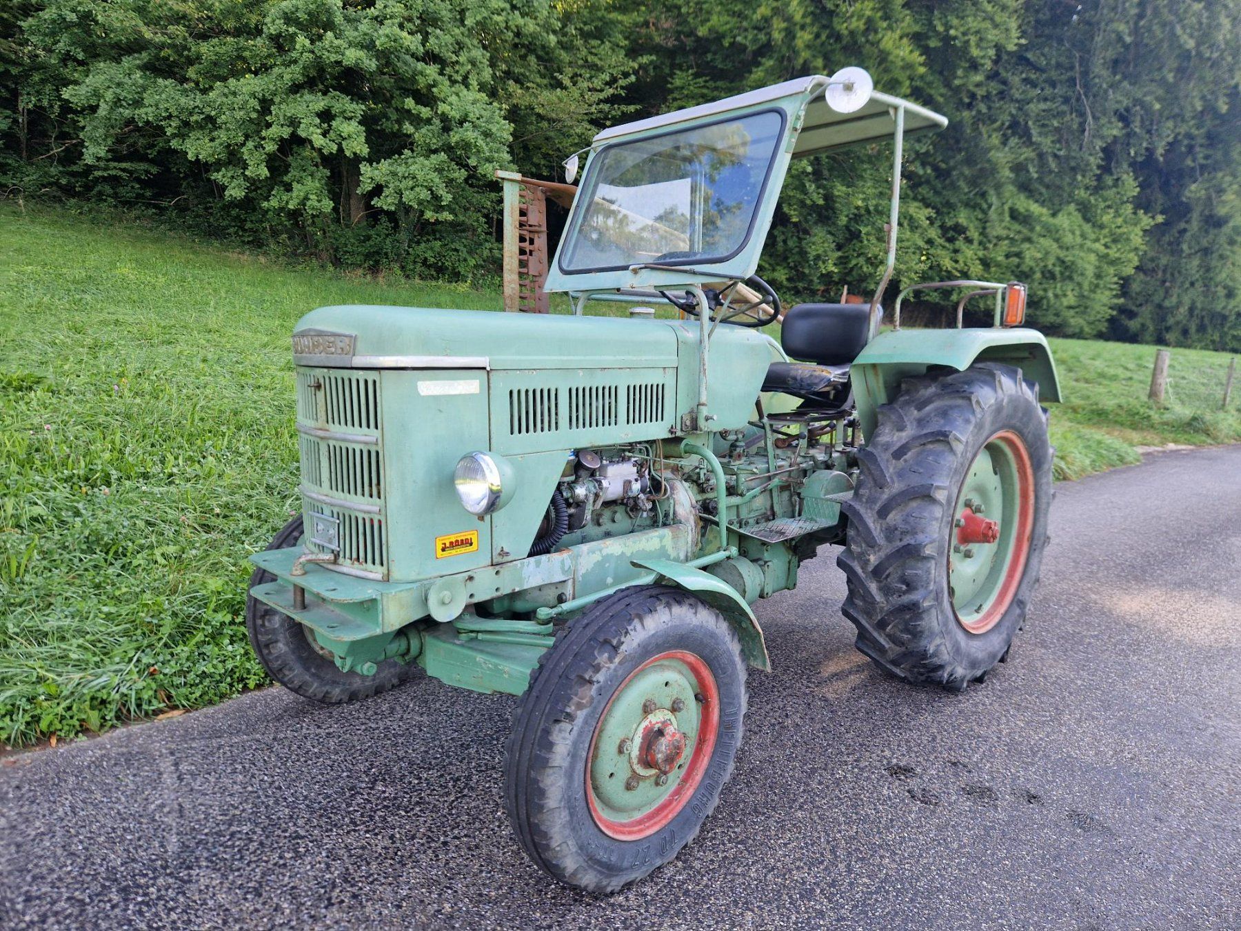Oldtimer Traktor Bührer MS13 mit Triplex und Mähbalken (Gebraucht) in Dürnten für CHF 2700 – nur ...