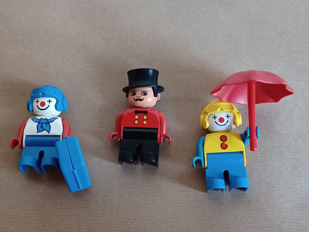 Duplo: 3 Figuren Circus: 2 Clowns + Direktor. Gemäss Bildern (Gebraucht ...