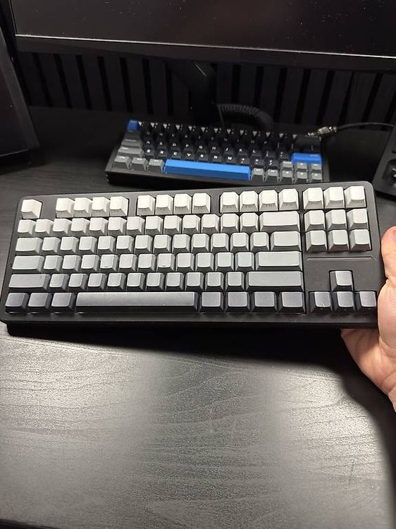 Gaming keyboard gross schwarz (Gebraucht) in Spreitenbach für CHF 50 ...