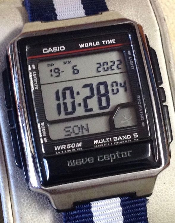 CASIO World Time Herrenuhr ( Digital Quartz/ 40 x 48 mm ) (Gebraucht ...