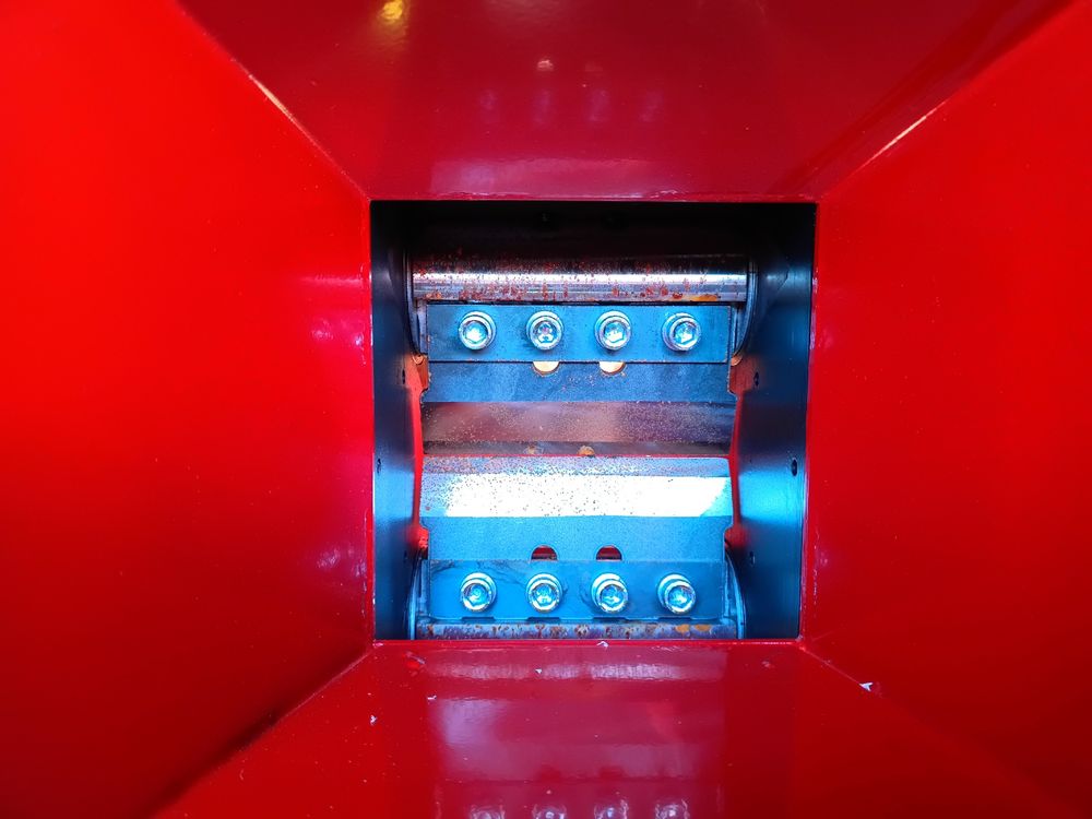 Remet R120 Holzhacker (Neu (gemäss Beschreibung)) in Geiss für CHF 1600 ...