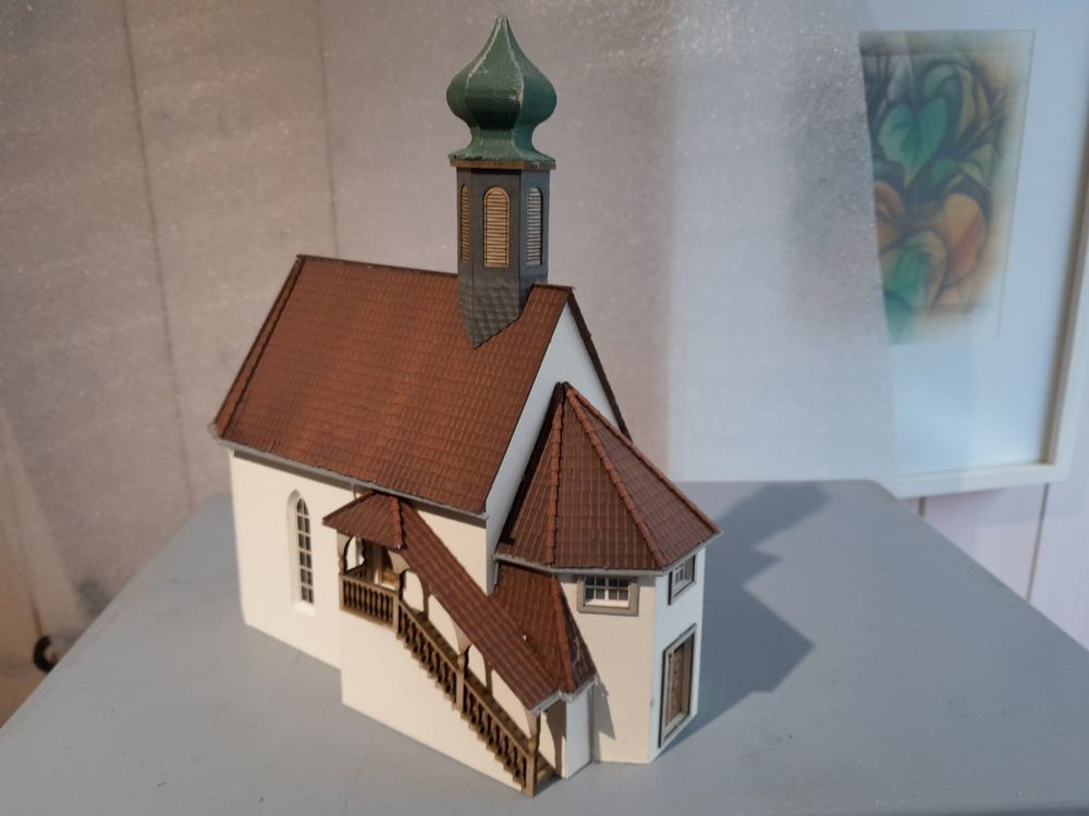 schöne Modellkirche HO mit Zwiebelturm (Gebraucht) in Eptingen für CHF 1 – mit Lieferung auf ...
