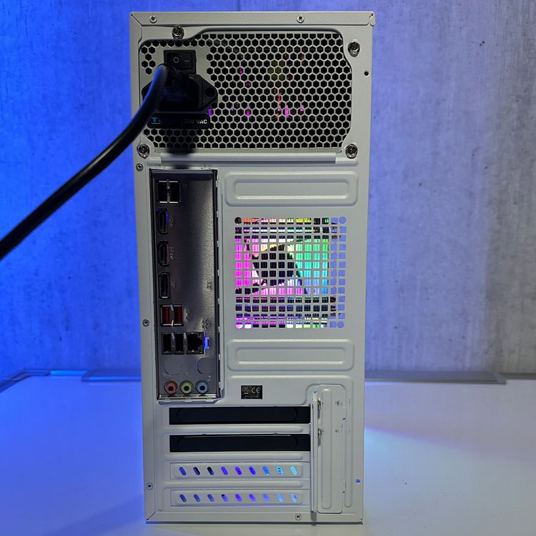 Specia Gaming PC Workstation Core i7 13th 4,8Ghz 32GB 1TB (Neu und ...