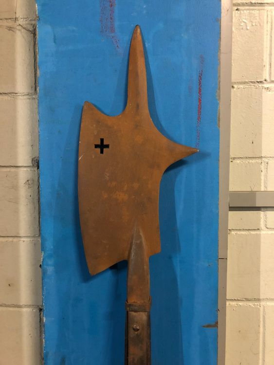 Hellebarde Länge ca 2 Meter (Gebraucht) in Ibach für CHF 100 – nur ...