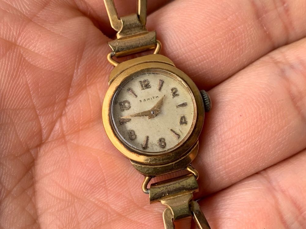 Vintage ZÉNITH mécanique femme / Damenuhr Handaufzug (Gebraucht) in Biel/Bienne für CHF 39 – mit ...