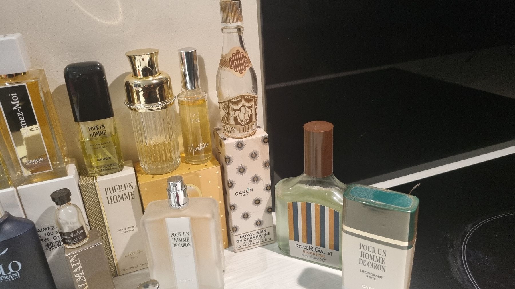 lot de parfums factice ou vides ou périmés rare (Gebraucht) in Vésenaz ...