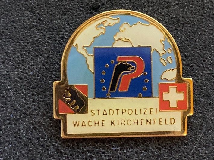 PIN'S - POLICE - BERN (D'occasion) à Le Brassus pour CHF 1.5 – avec ...