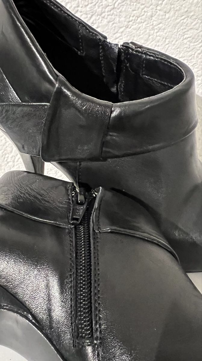 Chaussures à talons hauts, taille 38 (D'occasion) à St-Pierre-Clages ...