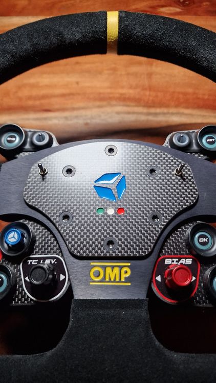 Cube controls rare OMP GT Pro steering wheel, Simucubehub (Gebraucht) in Egerkingen für CHF 550 ...