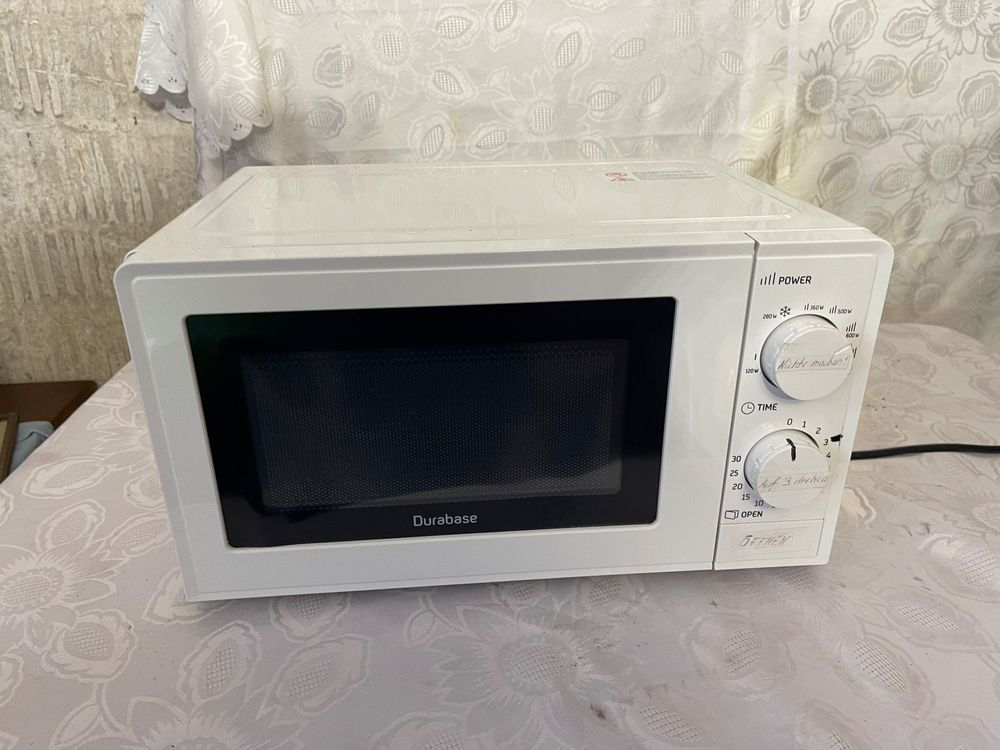 Durabase Mikrowelle (82) (Gebraucht) in Illnau-Effretikon für CHF 11 ...