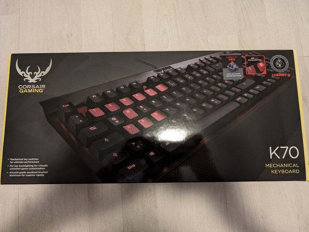 Corsair K70 Cherry MX Red Mechanical Keyboard | Kaufen auf Ricardo