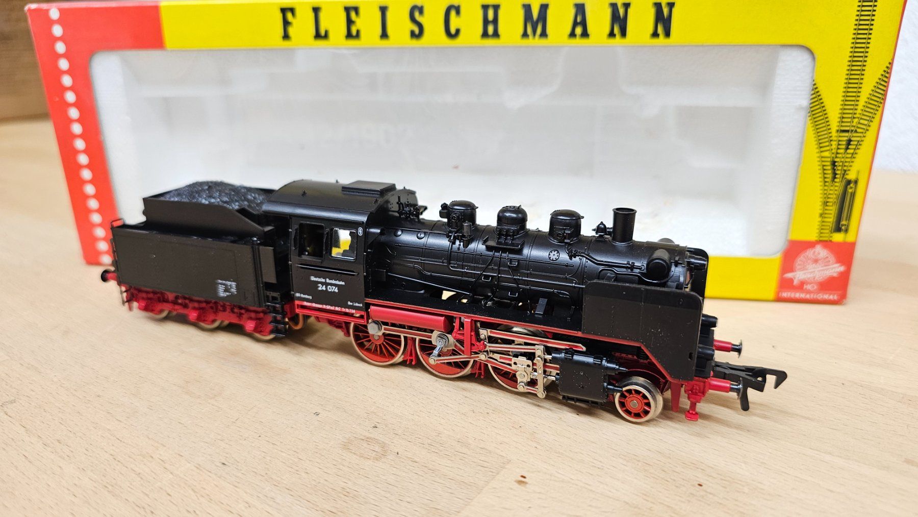 Fleischmann DB BR 24 074 Dampflok (Gebraucht) in Matten für CHF 13 ...