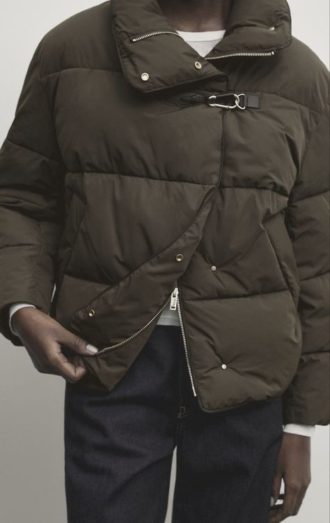 massimo dutti brand new puffer jacket. (Neu und originalverpackt) in ...