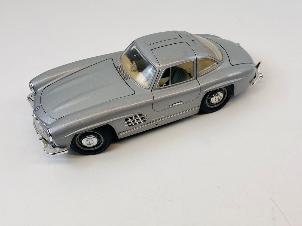Mercedes-Benz 300 SL Silber Modellauto | Kaufen auf Ricardo
