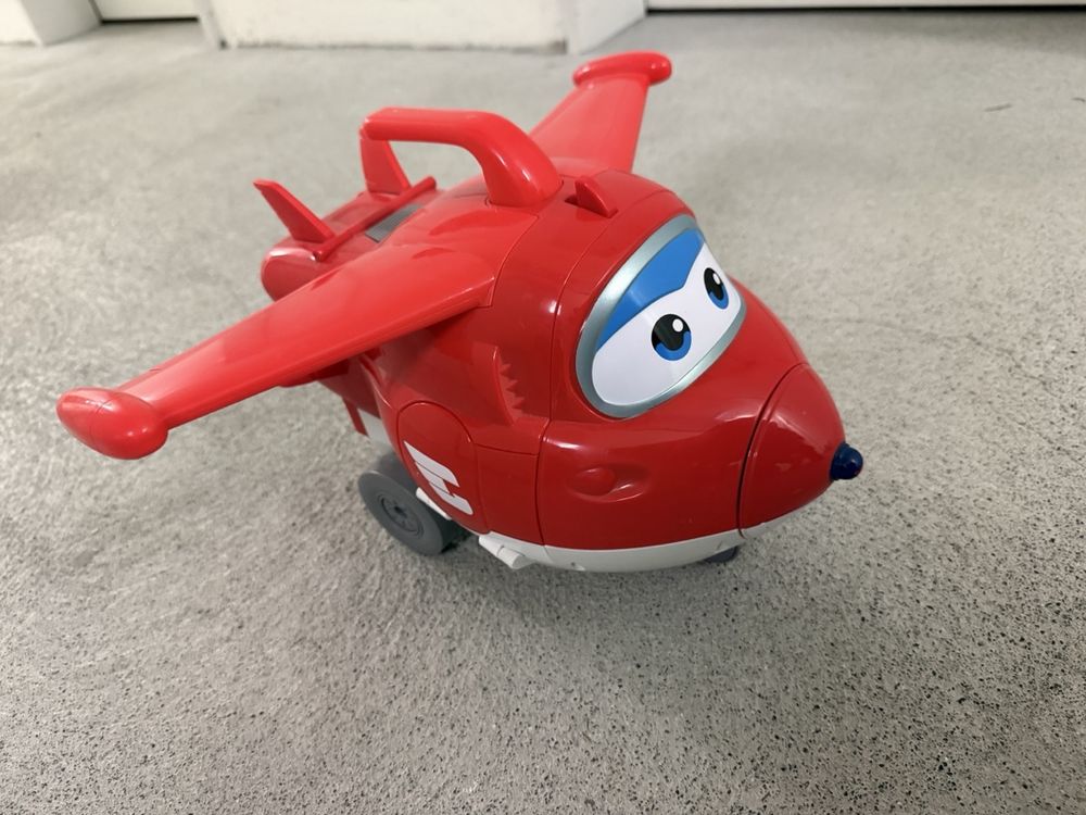 Super Wings Jett Flugzeug Spielzeug, aufklappbar (Gebraucht) in Wabern ...