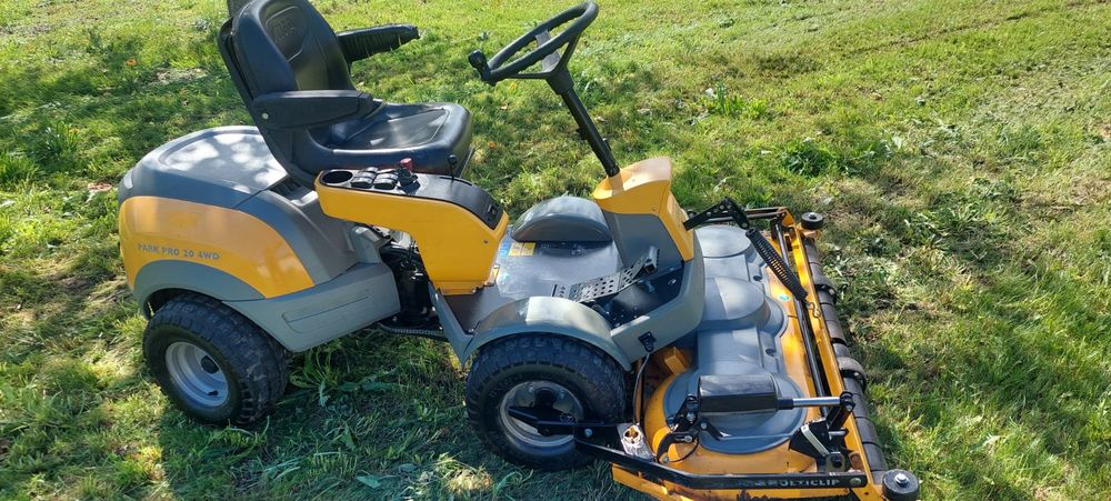 Rasentraktor Stiga Park Pro 20 4x4 (Gebraucht) in Niederuzwil für CHF ...