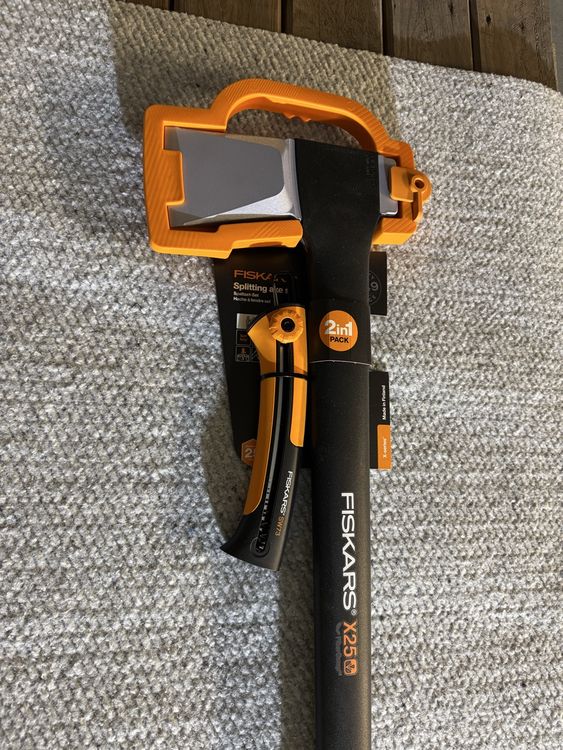 Fiskars X25 Spaltaxt Set ( Axt+Handsäge ) (Neu und originalverpackt) in ...