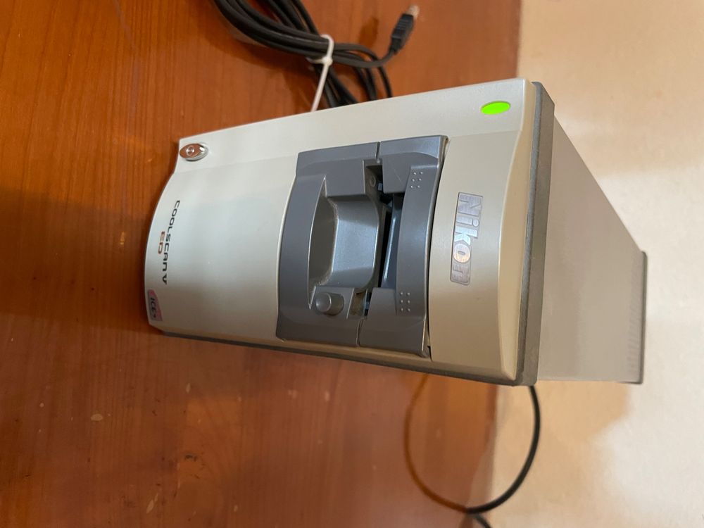 Nikon Coolscan V ED LS-50 Dia Scanner (Gebraucht) in Zürich für CHF 599 ...