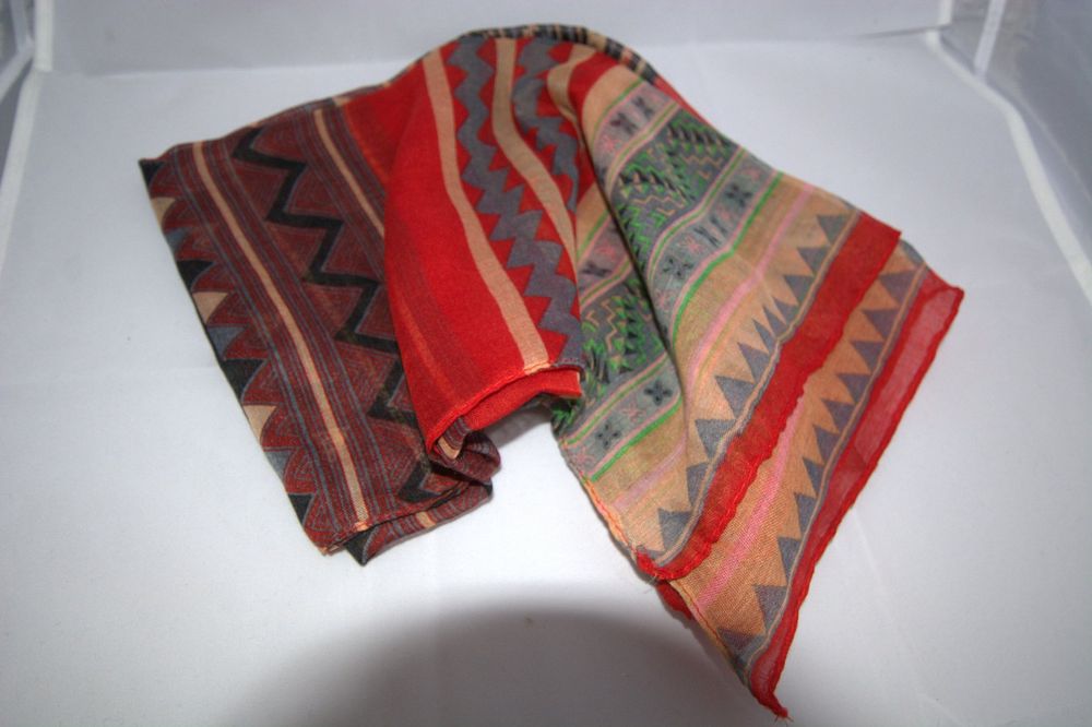 Leichter Schal mit Ethno Muster, rot/beige, neu 🧣 (Neu und ...