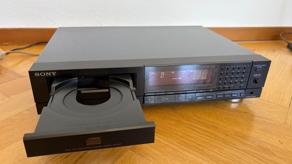 Sony CDP-950 Compact Disc Player (Gebraucht) in Mettmenstetten für CHF ...