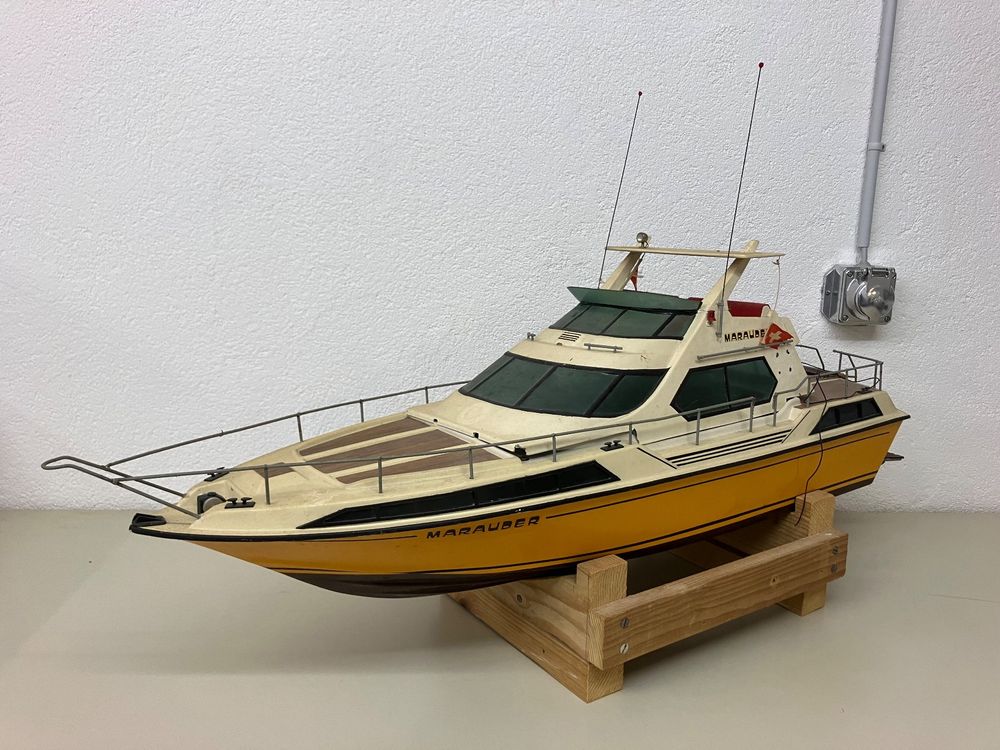 Robbe RC Modellbau Yacht Marauder mit Elektroantrieb (Gebraucht) in ...