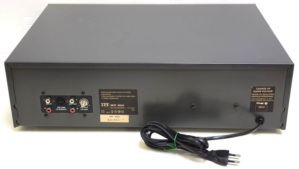 ITT HiFi 8021 Kassettendeck Vintage Hi-Fi Klassiker DEFEKT (Gebraucht ...