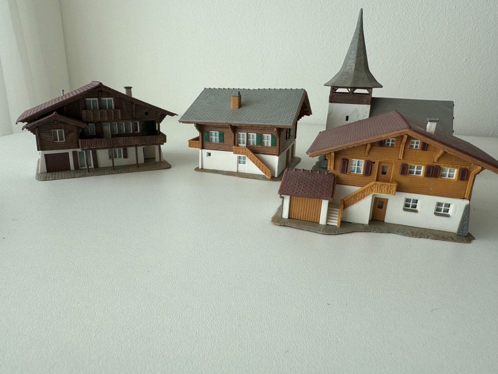 Kibri - 3 Schweiz. Häuser & 1 Kirche Davos-Sertig, N (K25) (Gebraucht ...