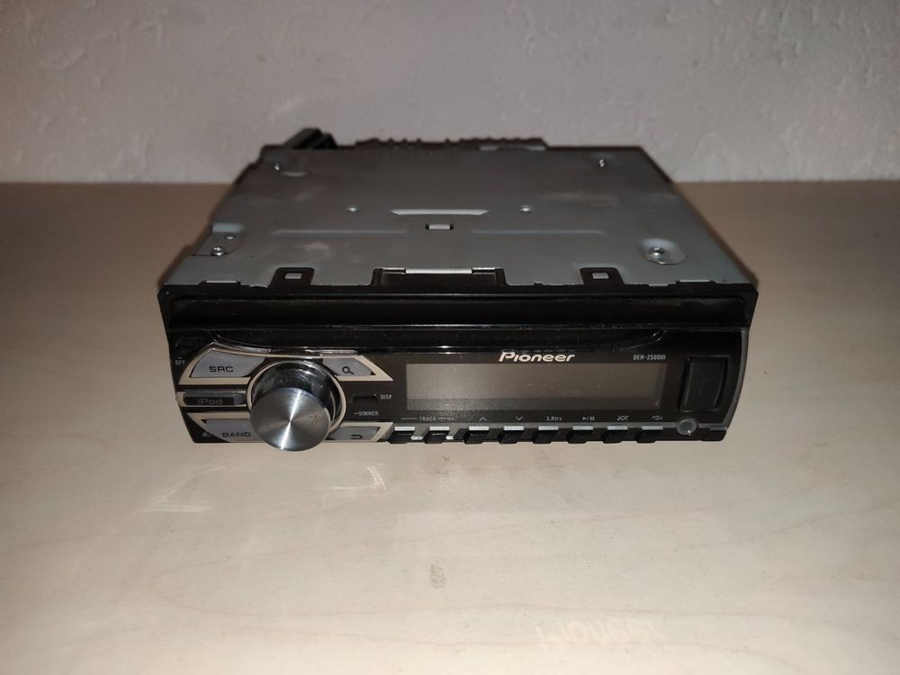 Autoradio Pioneer DEH-2500UI | Kaufen auf Ricardo