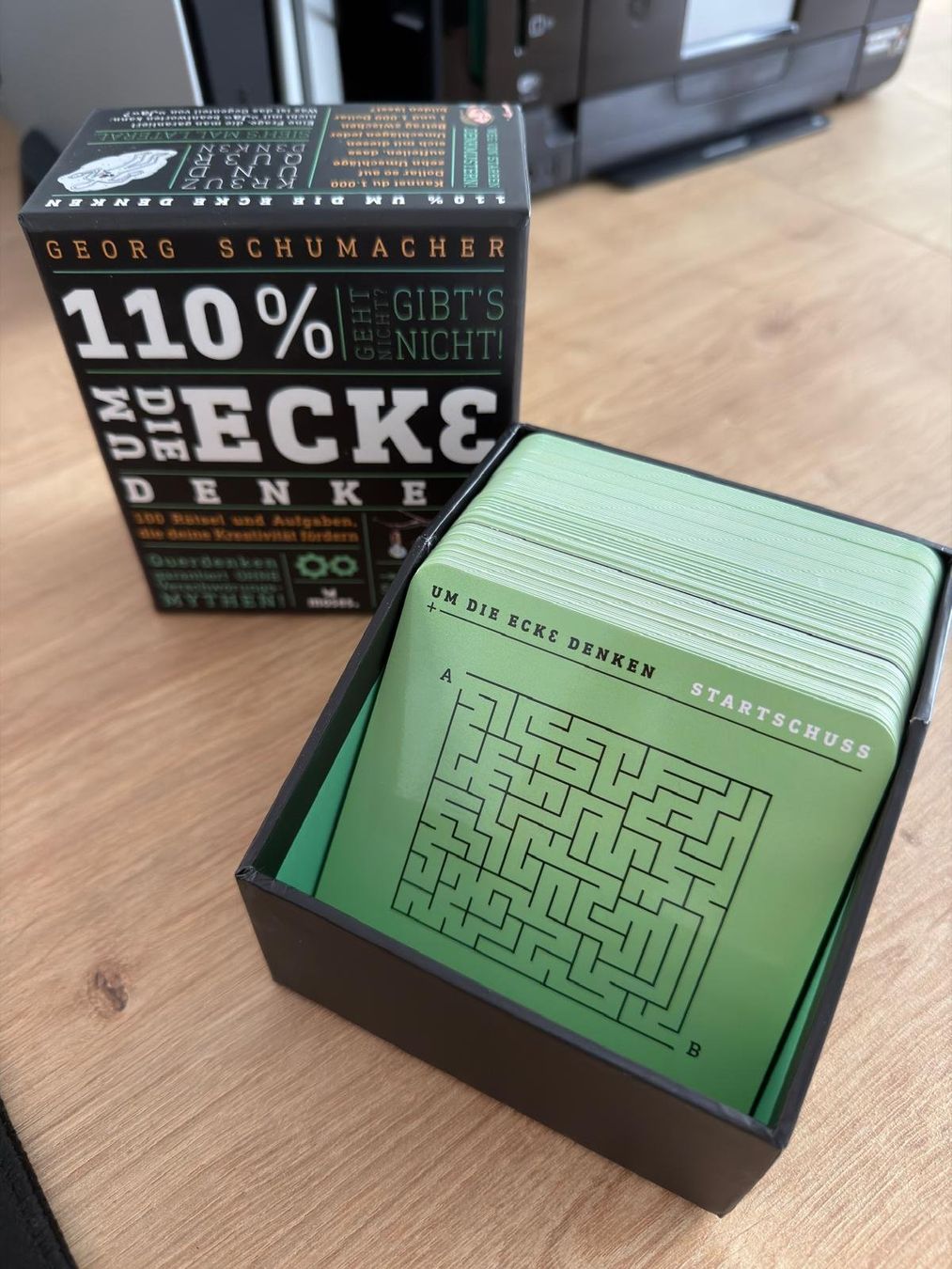 Denkspiel: 110% Um die Ecke denken - Rätsel und Aufgaben! (Neu (gemäss Beschreibung)) in Lachen ...