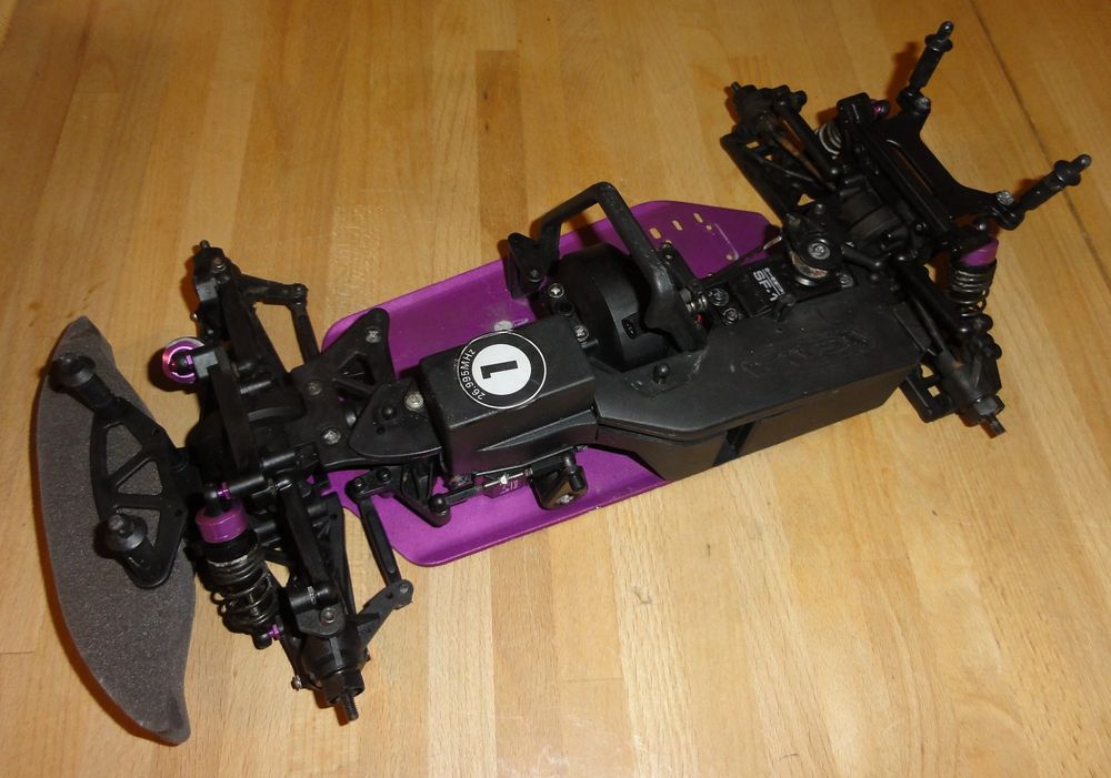 HPI RS4 1:10, 4WD Chassis als Teilespender inkl. Servos (Gebraucht) in ...