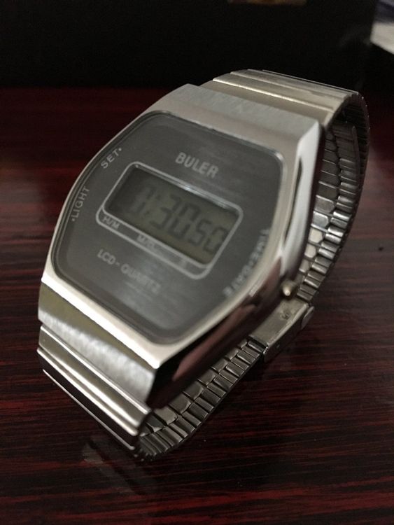 Buler Quartz LCD Armbanduhr vintage | Kaufen auf Ricardo