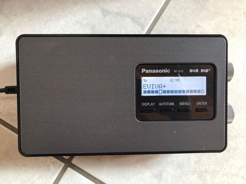 Panasonic RF-D10 DAB+ Radio (Gebraucht) in Schübelbach für CHF 31 – mit ...