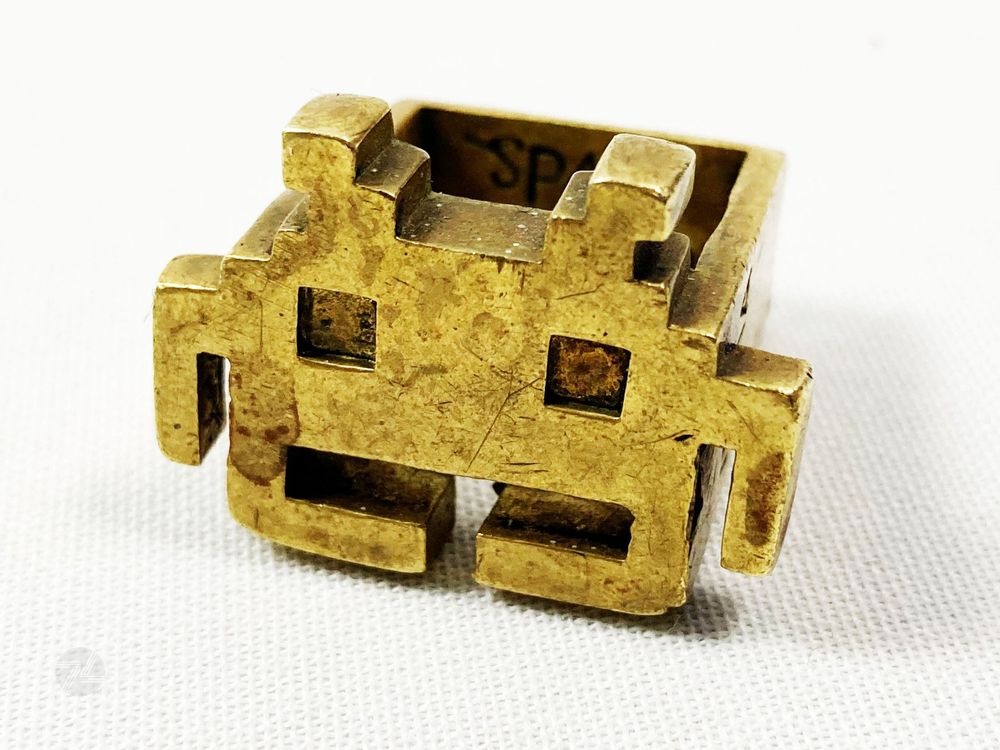 Space Invaders Fingerring Messing Ring Vintage Mafia Gold | Kaufen auf ...
