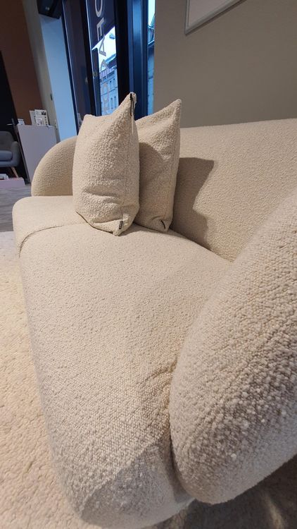 Paula 2 Seater in Maya Cream | Kaufen auf Ricardo