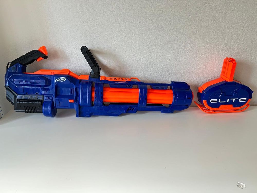 Nerf Minigun Titan CS-50 inkl. Trommelmagazin und neuen Batt (Gebraucht) in Uster für CHF 45 ...