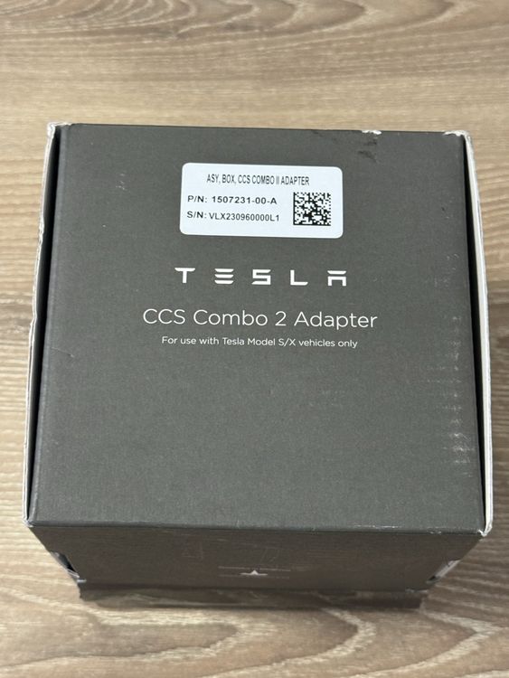 Tesla CCS COMBO 2 Adapter (Neu (gemäss Beschreibung)) in Arzier le ...