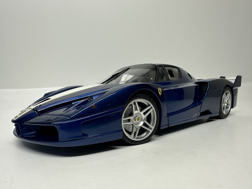Ferrari FXX 1:18, Hot Wheels | Kaufen auf Ricardo