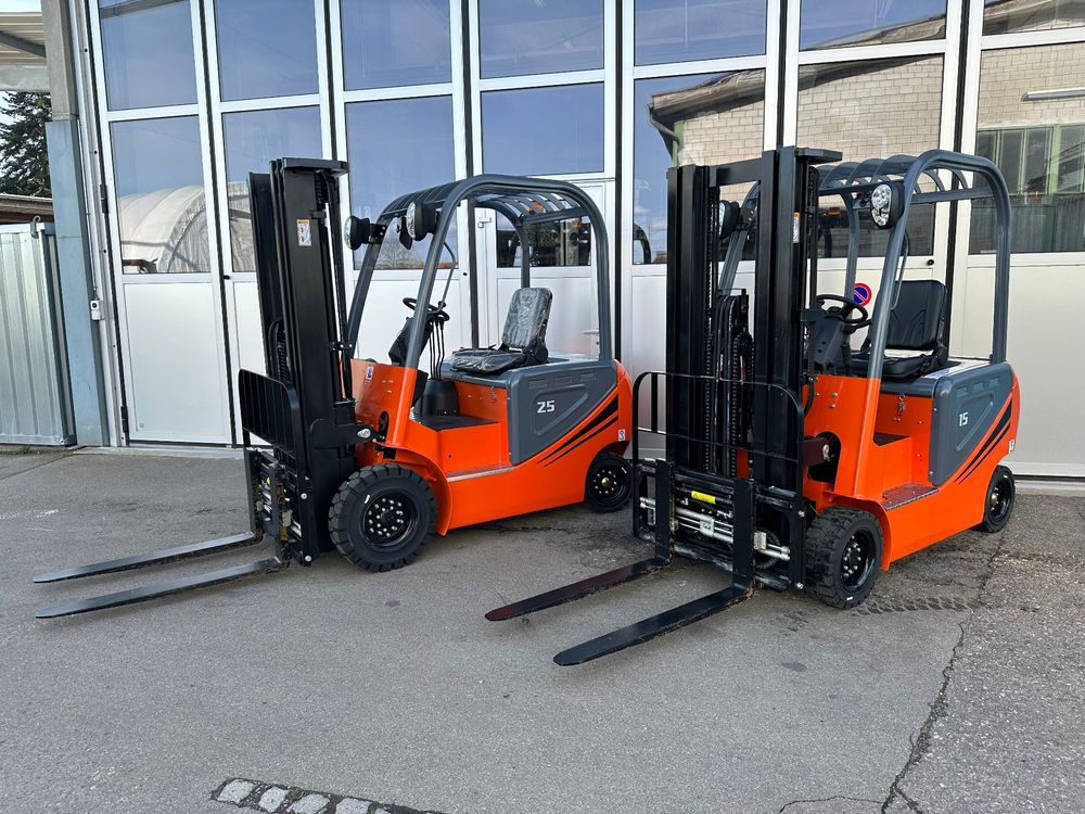 🇨🇭 Neu Gabelstapler Staplerboss E25 plus / 2.5t / Triplex (Neu und ...