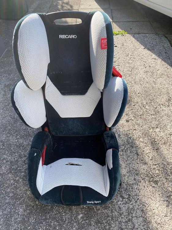 Auto Kindersitz Recaro (Gebraucht) in Oensingen für CHF 1 – mit ...