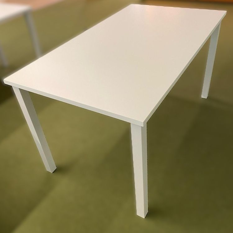 Lot de 36 Bureaux/Tables blanc - Pfister (vendus à l'unité) (D'occasion ...