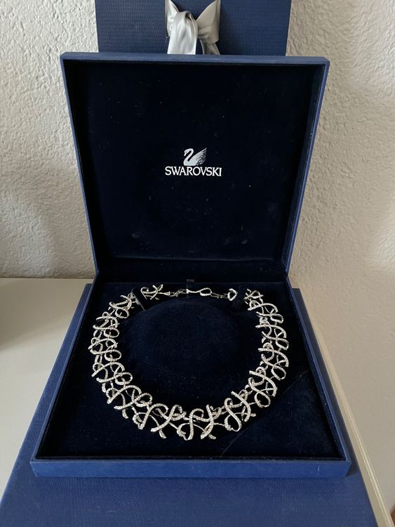 Swarovski Statement Kette neu & original mit Box (Neu und originalverpackt) in Kirchleerau für ...