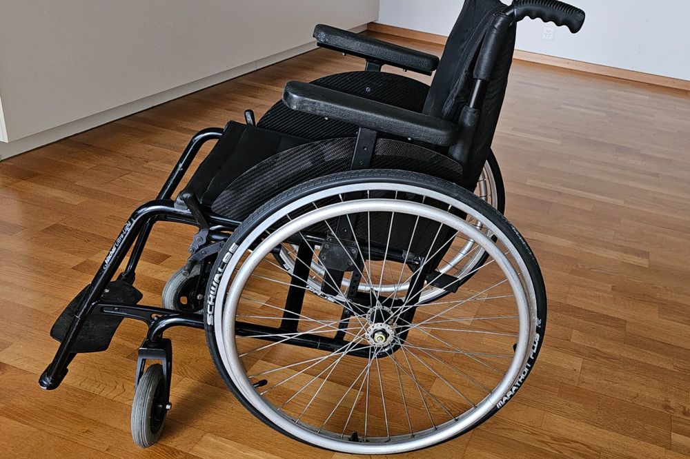 Küschall Ultra-Light Aktivrollstuhl | Kaufen auf Ricardo