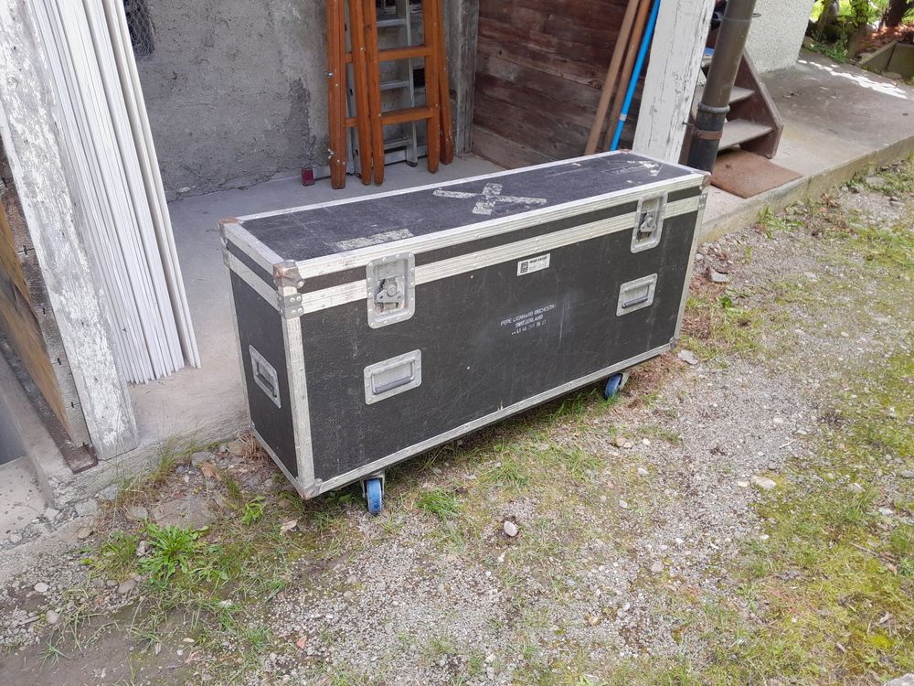 Robuster Transportkoffer mit Rollen, Flightcase MAD CASES | Kaufen auf ...