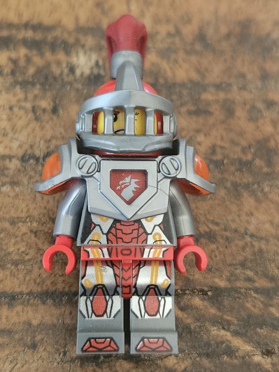 lego figurine nexo knights nex016 Macy Halbert - (Gebraucht) in ...