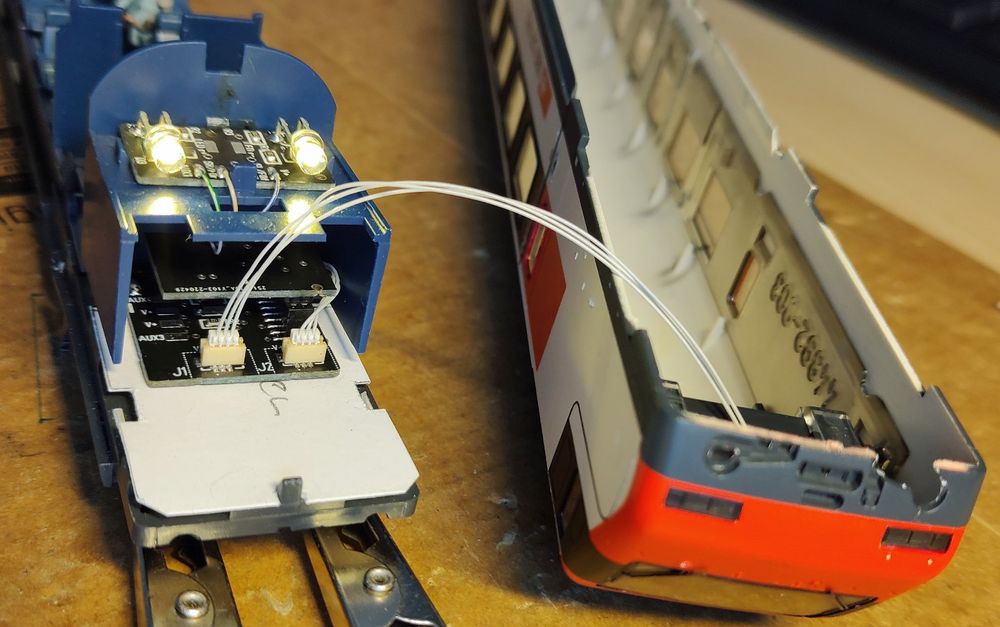 LED Platine für Roco SBB IC Bt H0 (1 oder 2 rot) (Neu (gemäss ...