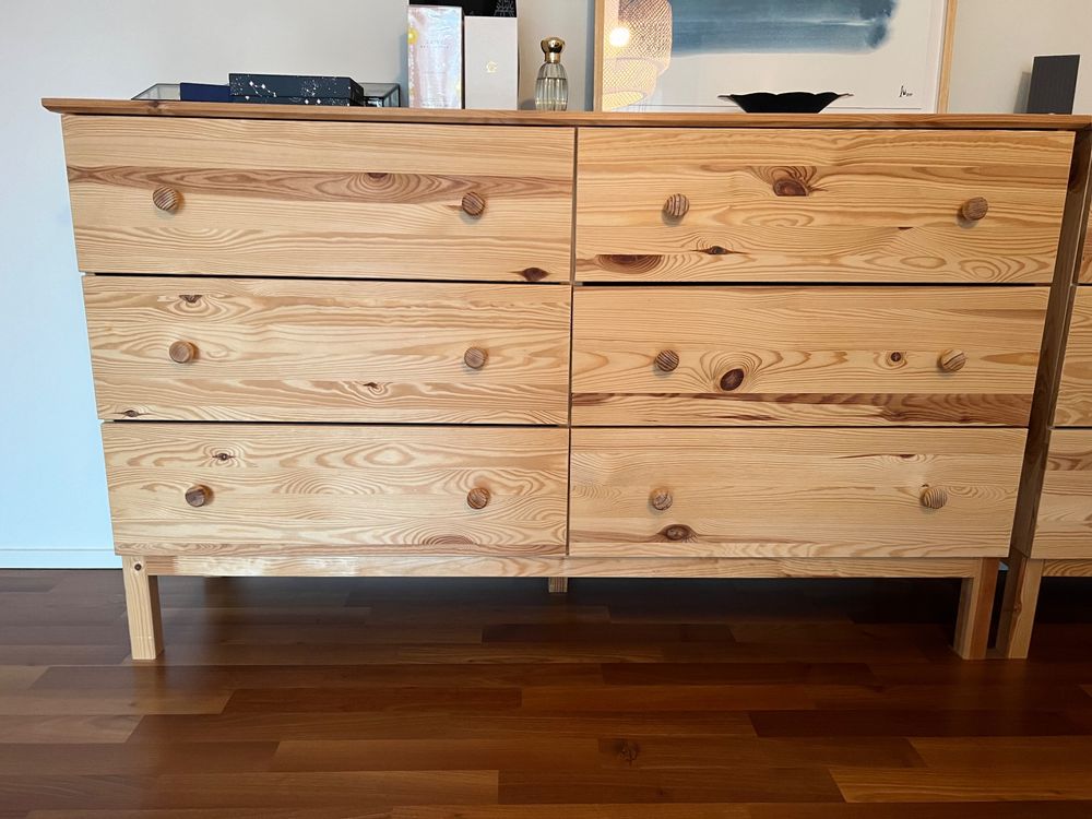 Commode Ikea en pin massif, 6 tiroirs, spacieuse (Gebraucht) in Zürich für CHF 50 – nur Abholung ...
