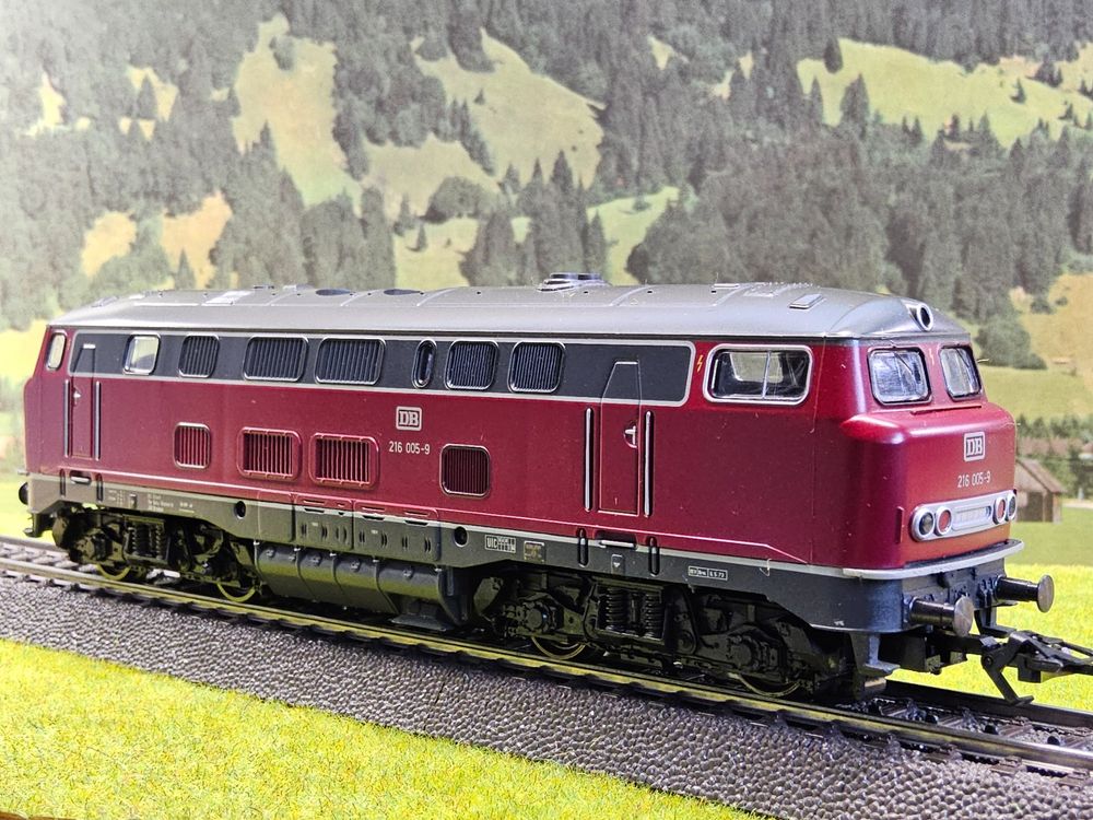 Märklin 3679 _ Diesellokomotive BR 216 Lollo _ digital _ H0 (Gebraucht ...