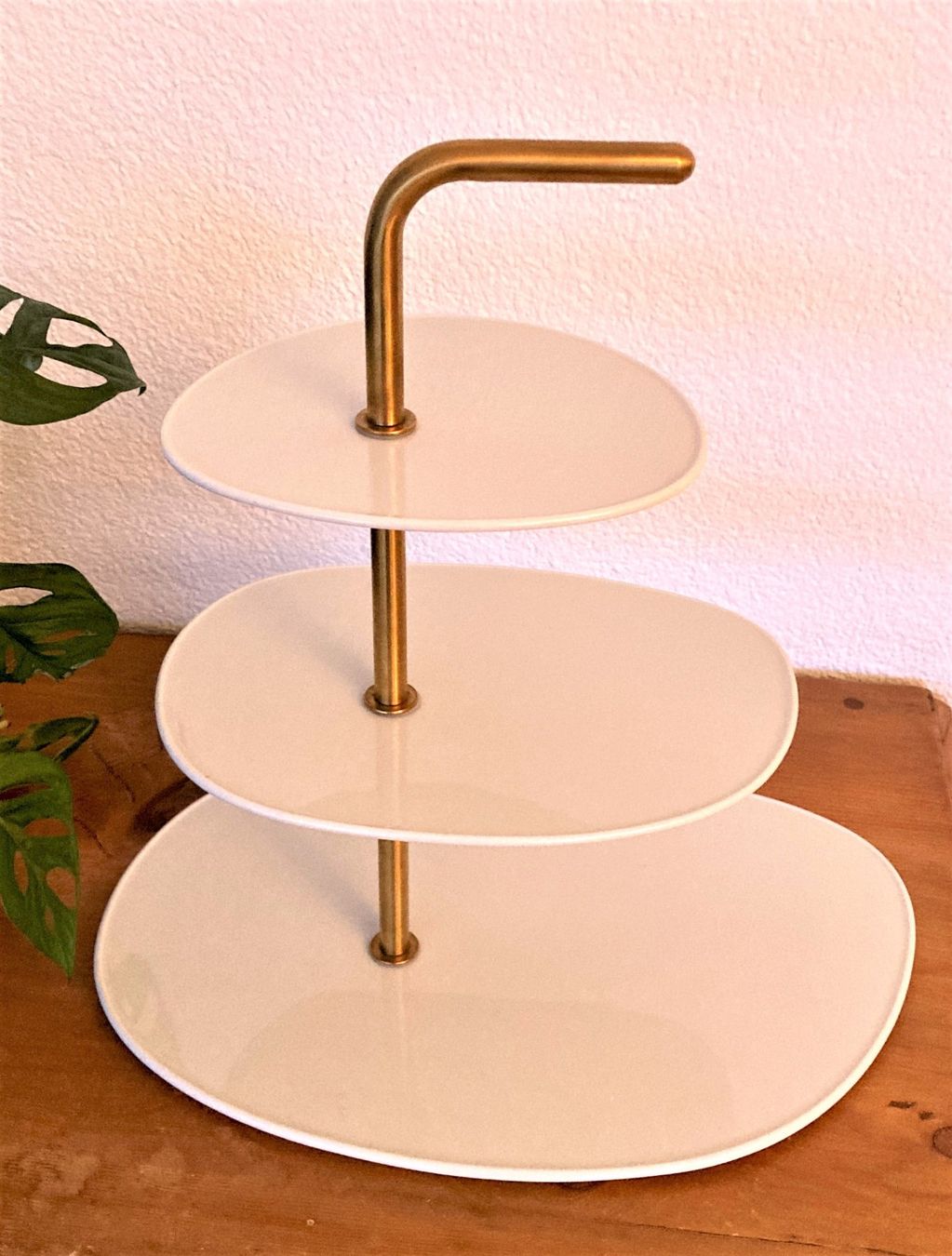 3-fach Etagère Porzellan weiss - Griff goldfarben IKEA - TOP (Gebraucht ...