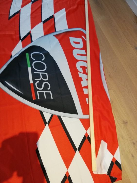 Grosses Ducati Banner (Gebraucht) in Belp für CHF 17 – nur Abholung auf ...